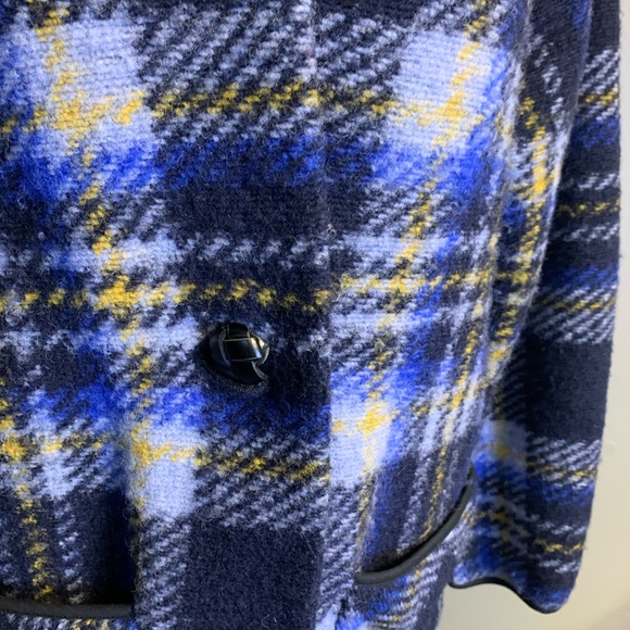 Wilfred | Jackets & Coats | Wilfred Free Aritzia Off Duty Plaid Wool Cocoon Jacket Size N Nwot ...